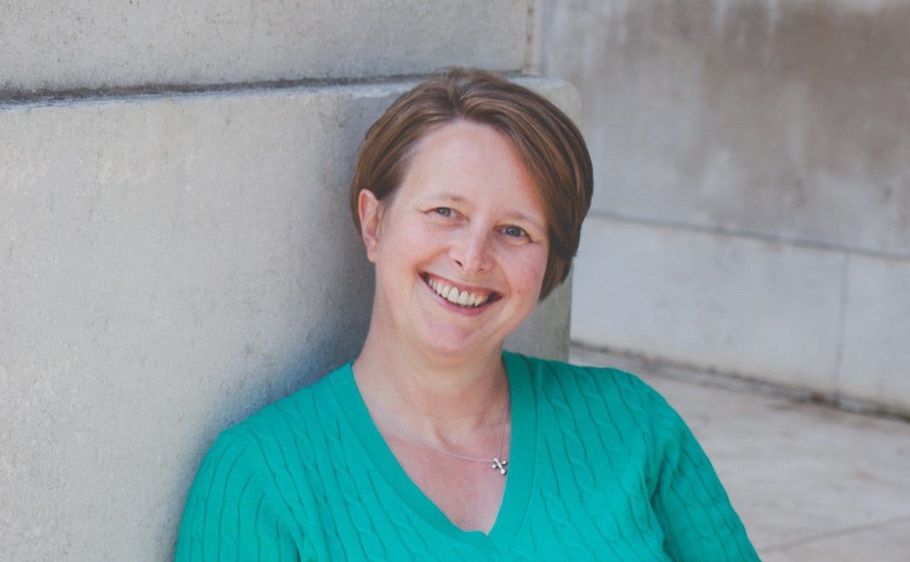 About | Suzanne Snow Author | Romantic Fiction Author